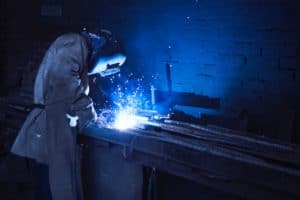 How To Remove Welding Spatter: Causes & Prevention